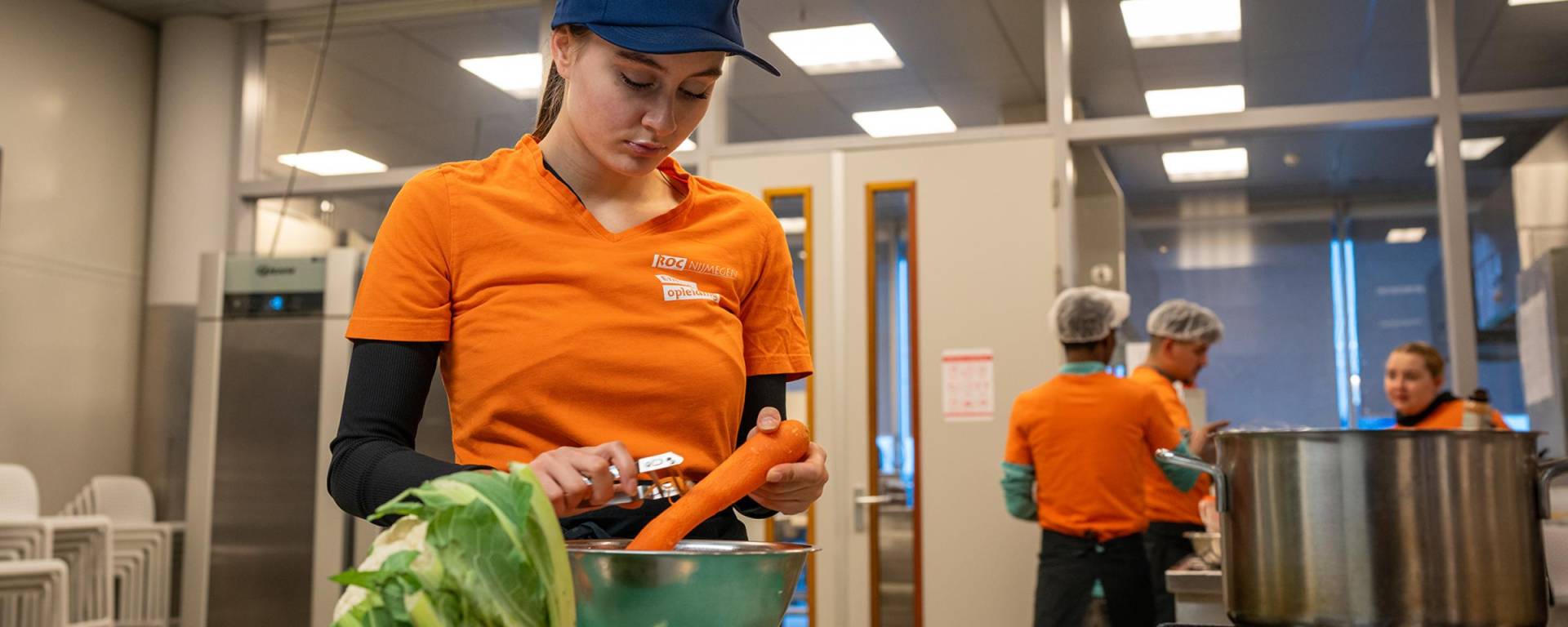 Assistent horeca, voeding of voedingsindustrie mbo opleiding - BOL ...